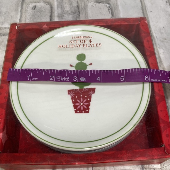 Starbucks | Kitchen | Holiday Platesstarbucks 206 | Poshmark